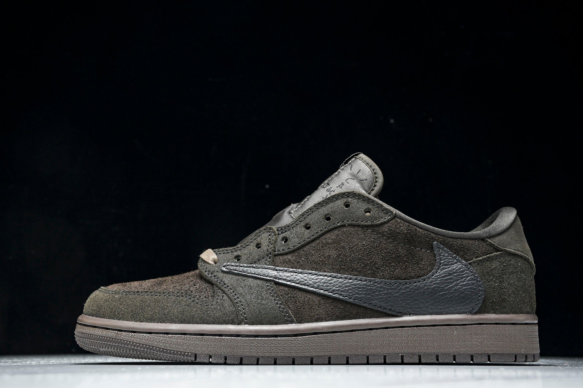 Travis Scott AJ1 Retro Low OG 'Velvet Brown' – Drip Locker Global
