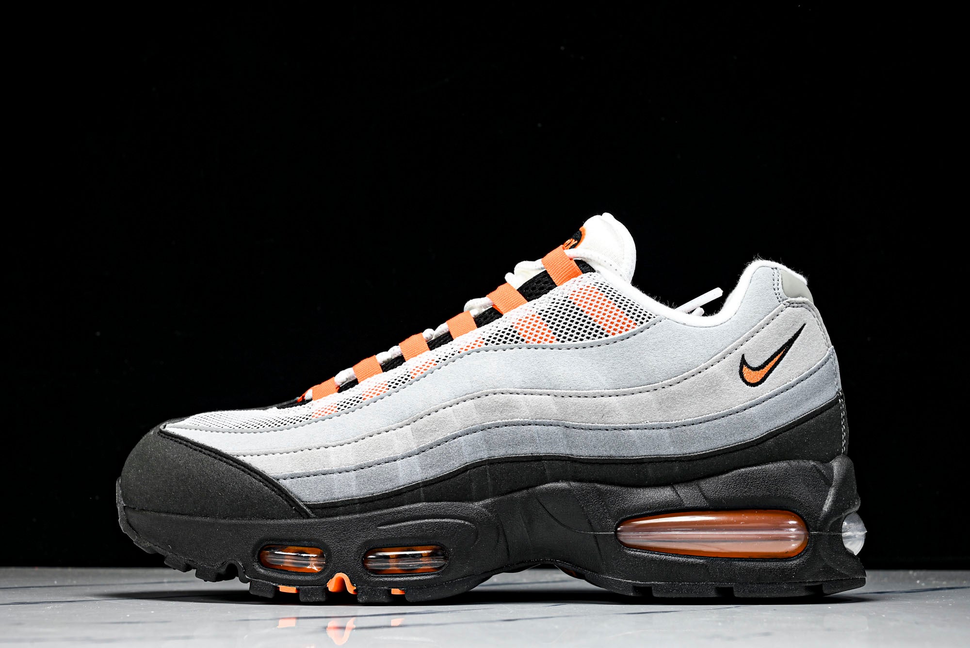 AM95 OG 'Bright Mandarin' – Drip Locker Global