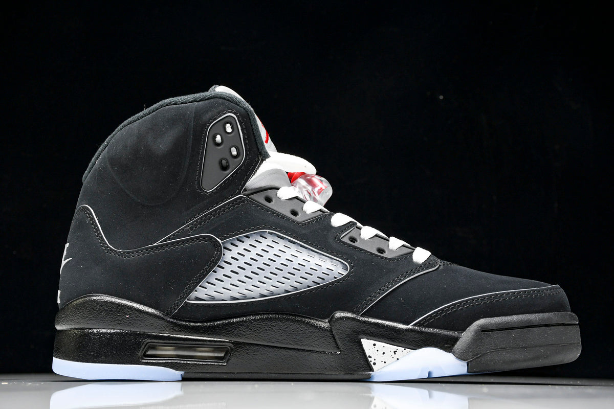 AJ5 Retro 'Black Metallic Reimagined' – Drip Locker Global