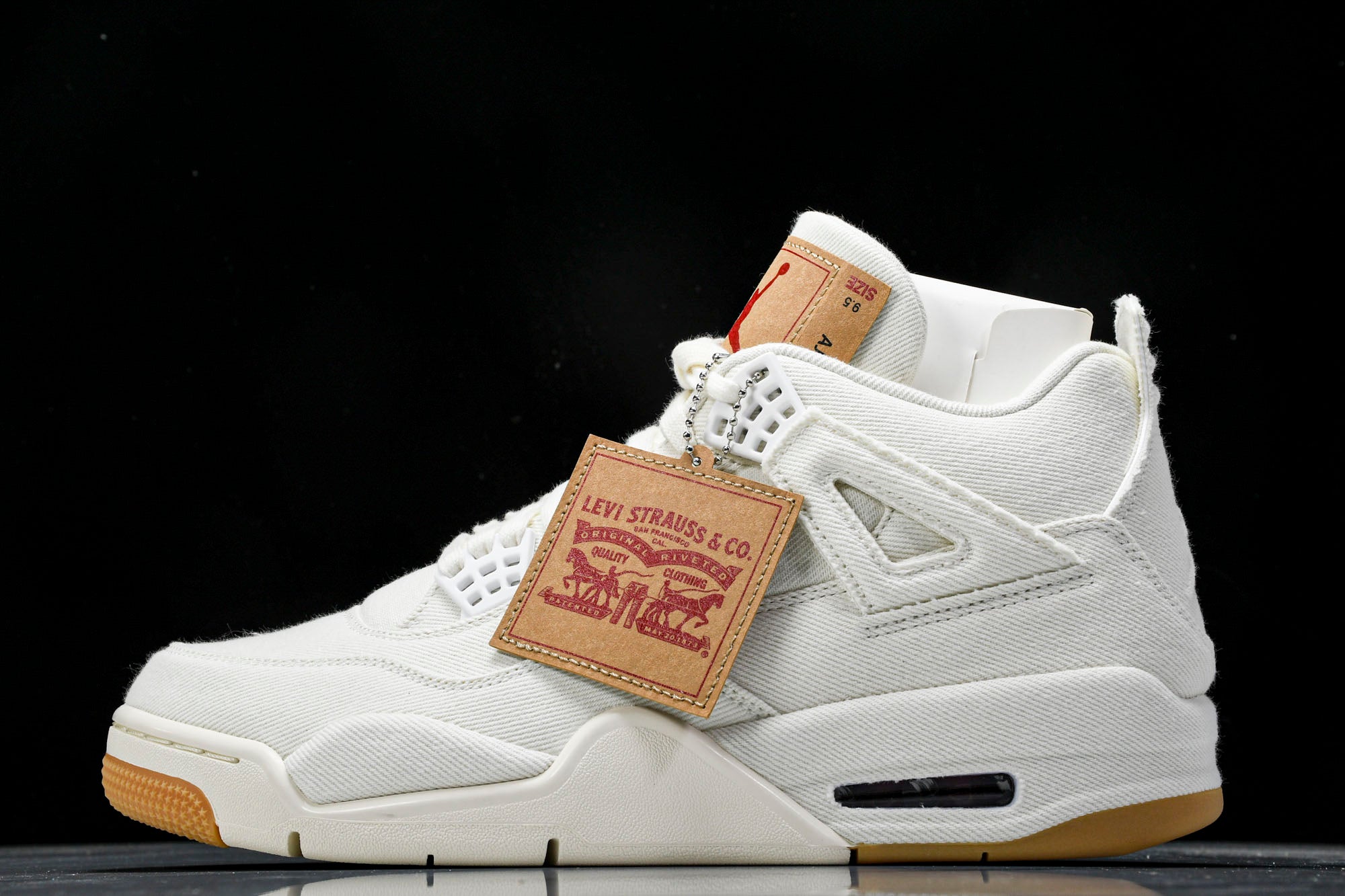 Levi's x AJ4 Retro 'White' – Drip Locker Global