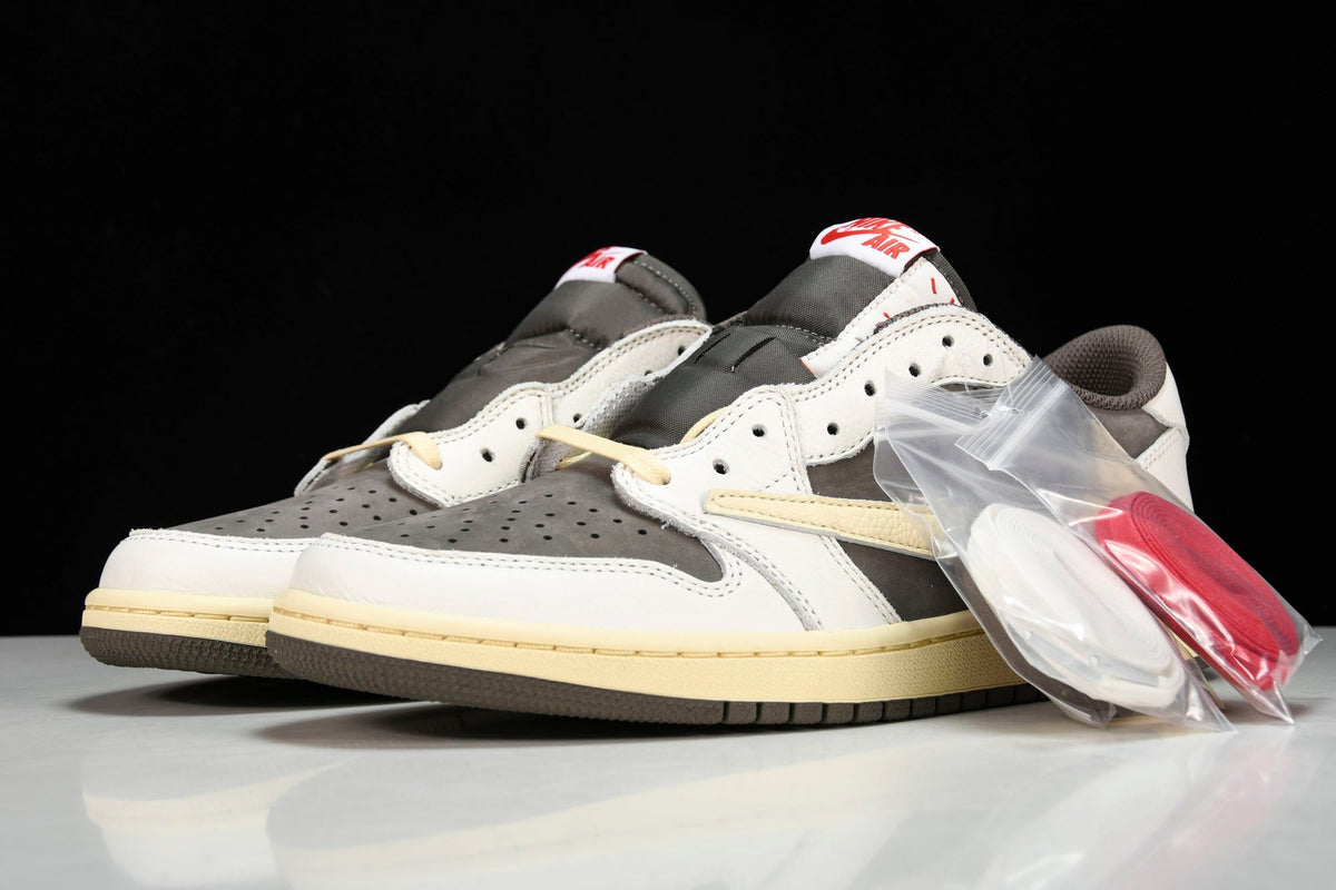Travis Scott x AJ1 Low OG 'Reverse Mocha' – Drip Locker Global